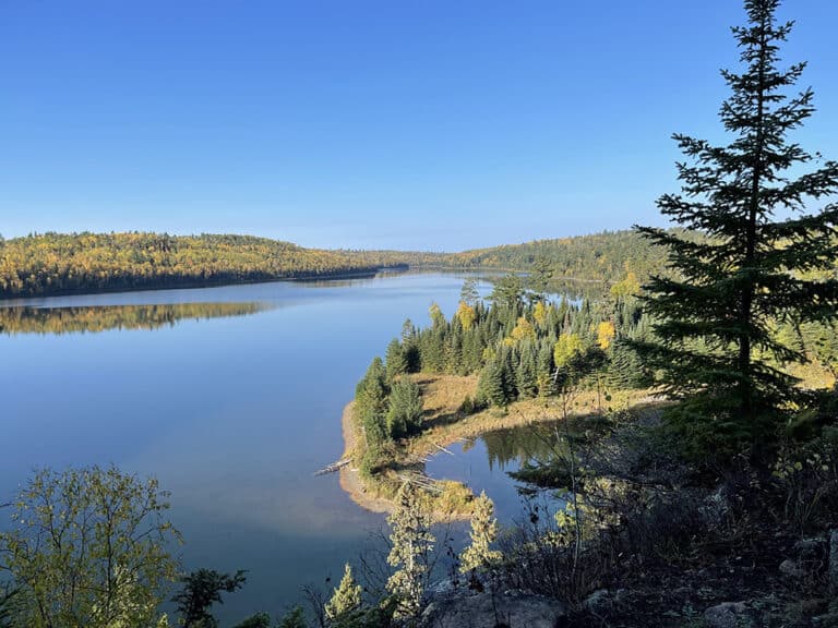 5 tips to enjoy fall colors in Minnesota without the crowds