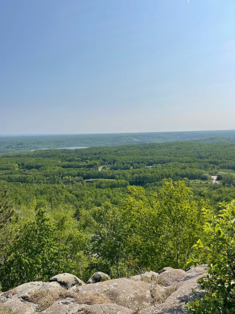Ely’s Peak – an SHT loop hike perfect for any season