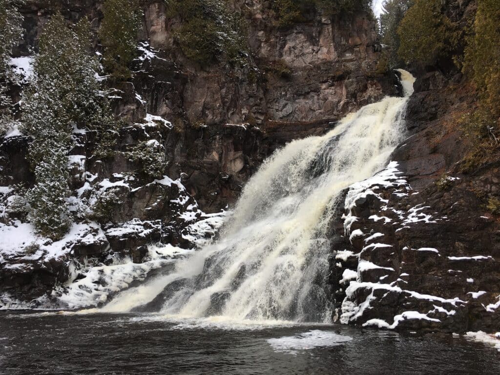 This one-mile North Shore waterfall hike delivers pure magic | Quetico ...