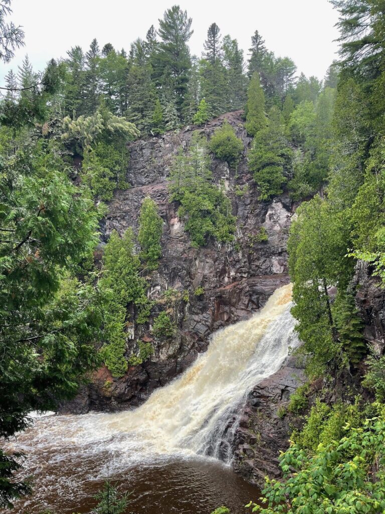 This one-mile North Shore waterfall hike delivers pure magic | Quetico ...