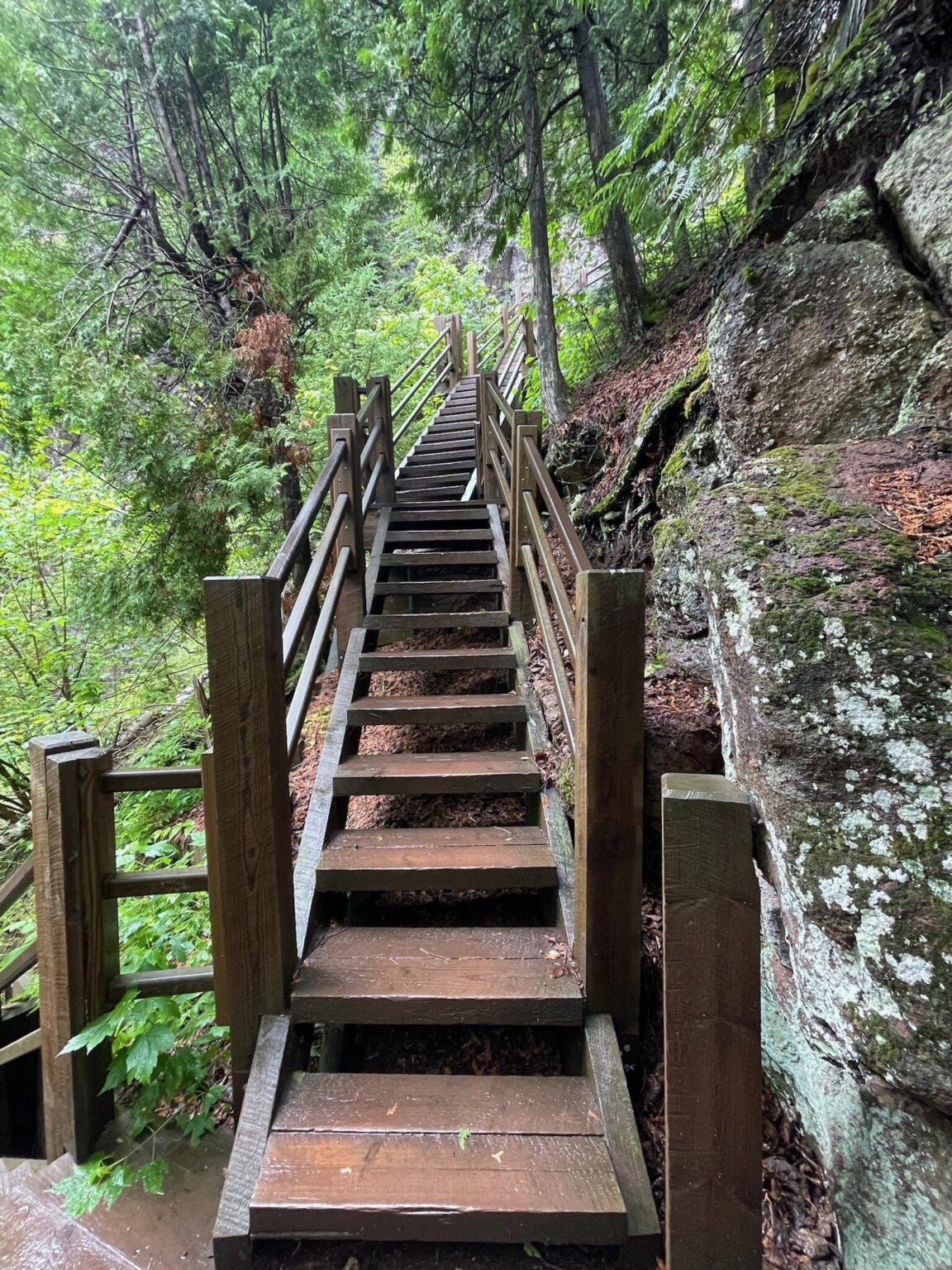 This one-mile North Shore waterfall hike delivers pure magic | Quetico ...